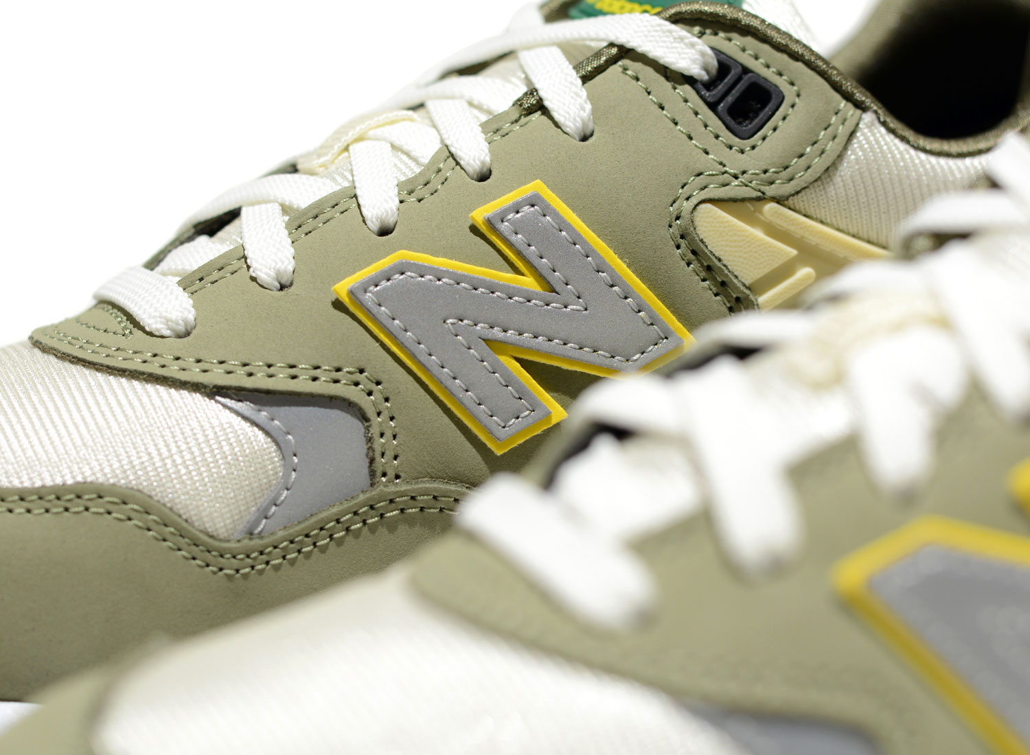 new-balance-mt580ac2-5.jpg